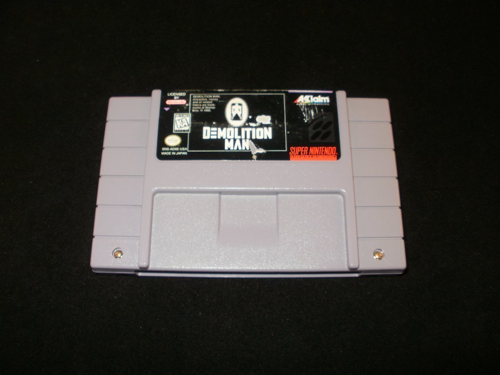 Demolition Man - SNES Super Nintendo