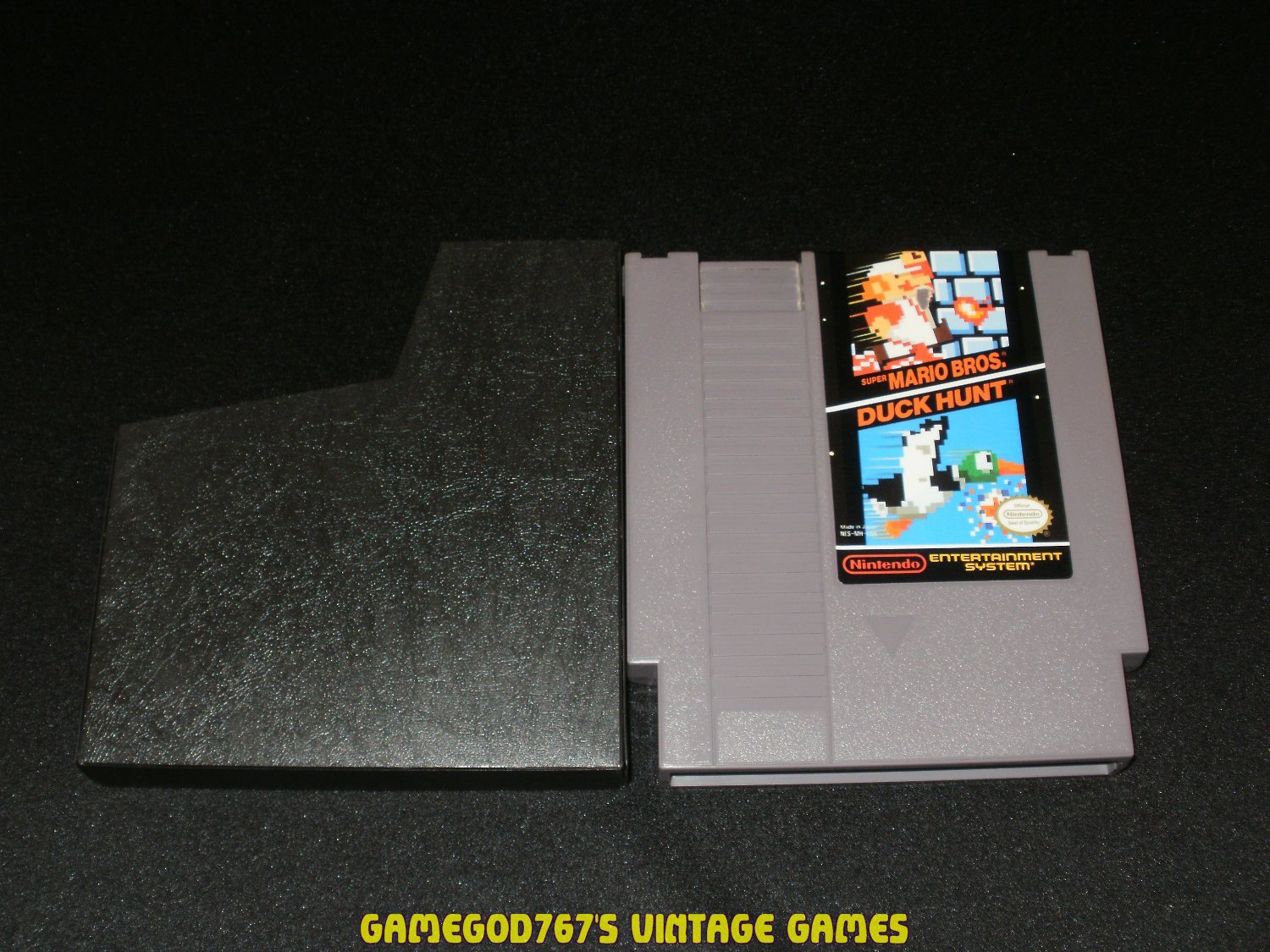 Super Mario Bros Duck Hunt - Nintendo NES- With Cartridge Sleeve