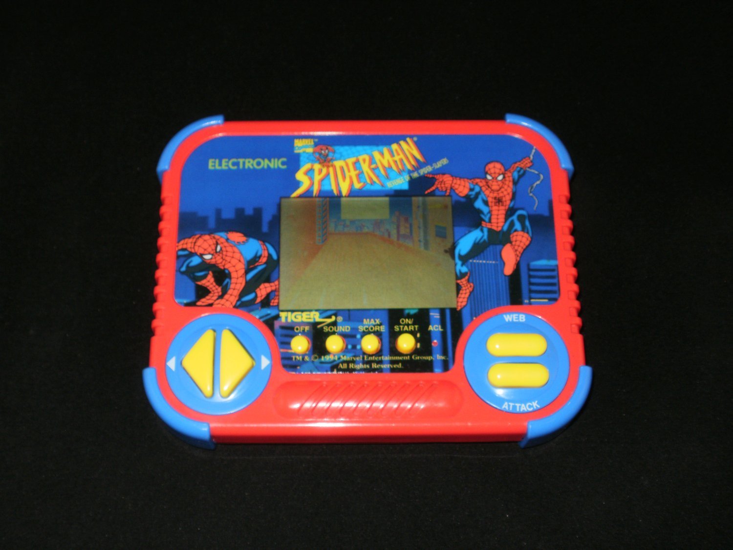 Spider Man Revenge of the Spider-Slayers - Vintage Handheld - Tiger ...