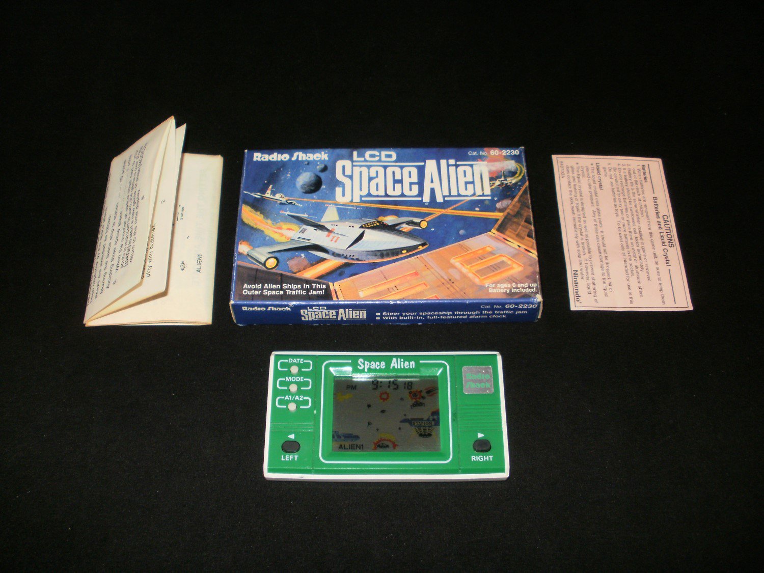 Space Alien - Vintage Handheld - Radio Shack 1990 - Complete CIB