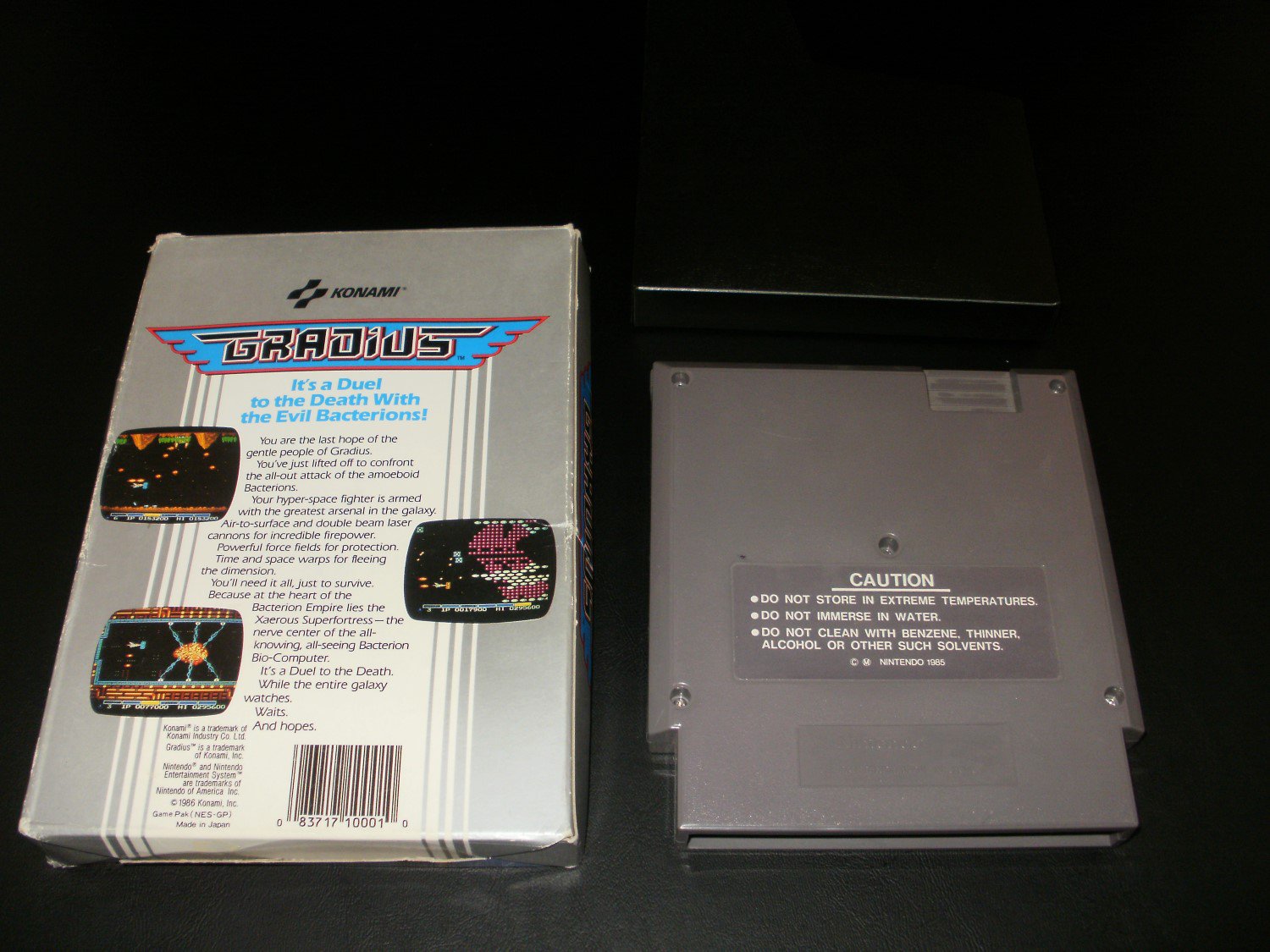 Gradius - Nintendo NES - With Box & Cartridge Sleeve - 5 Screw 1986 Version