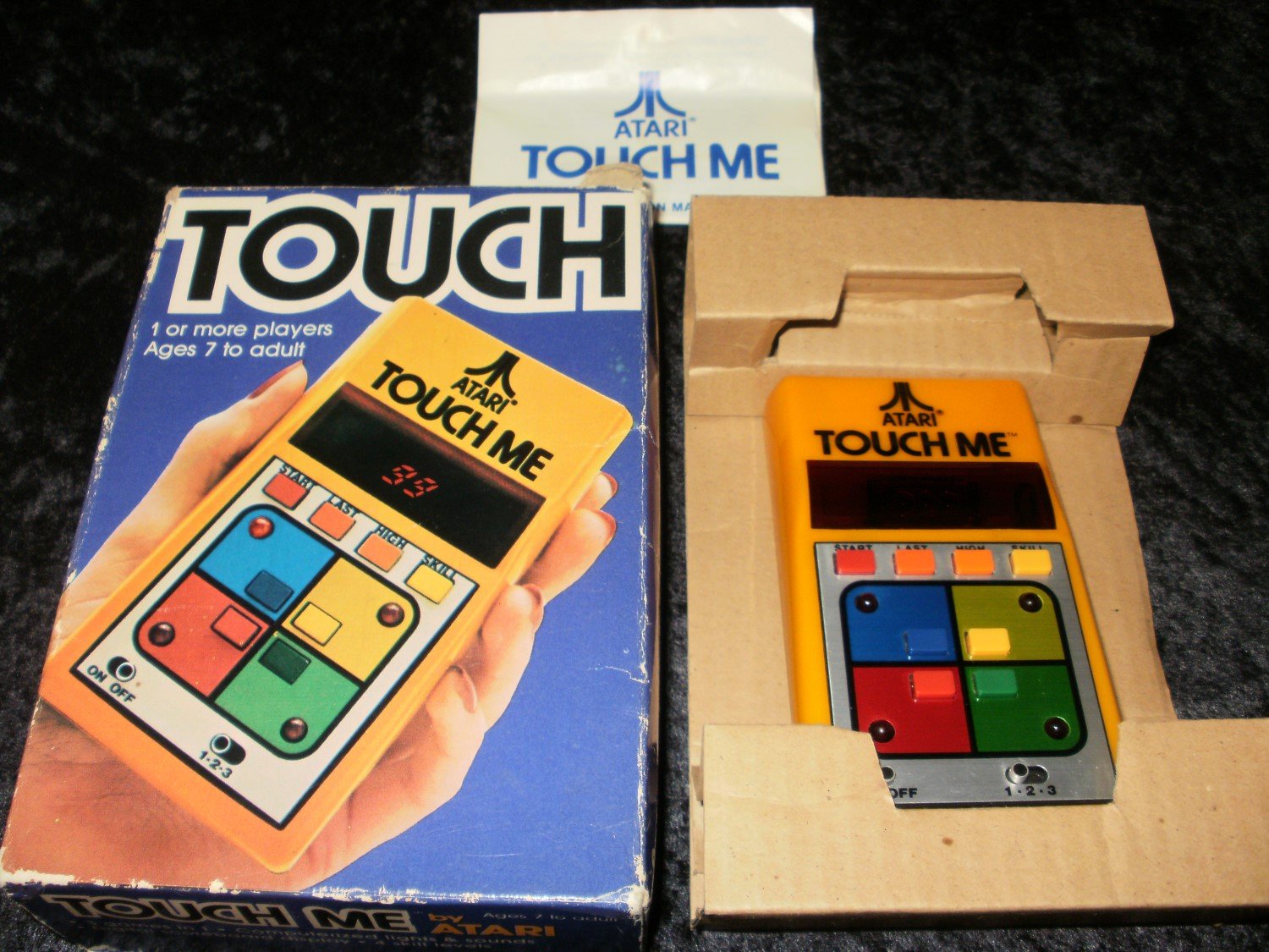 Touch Me - Vintage Handheld - Atari 1978 - Complete CIB