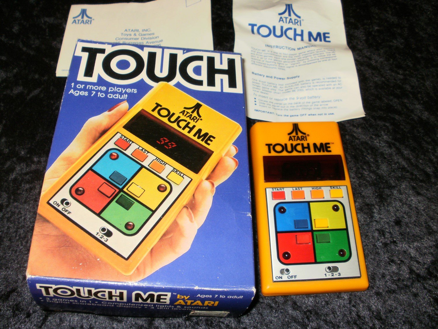 Touch Me - Vintage Handheld - Atari 1978 - Complete CIB