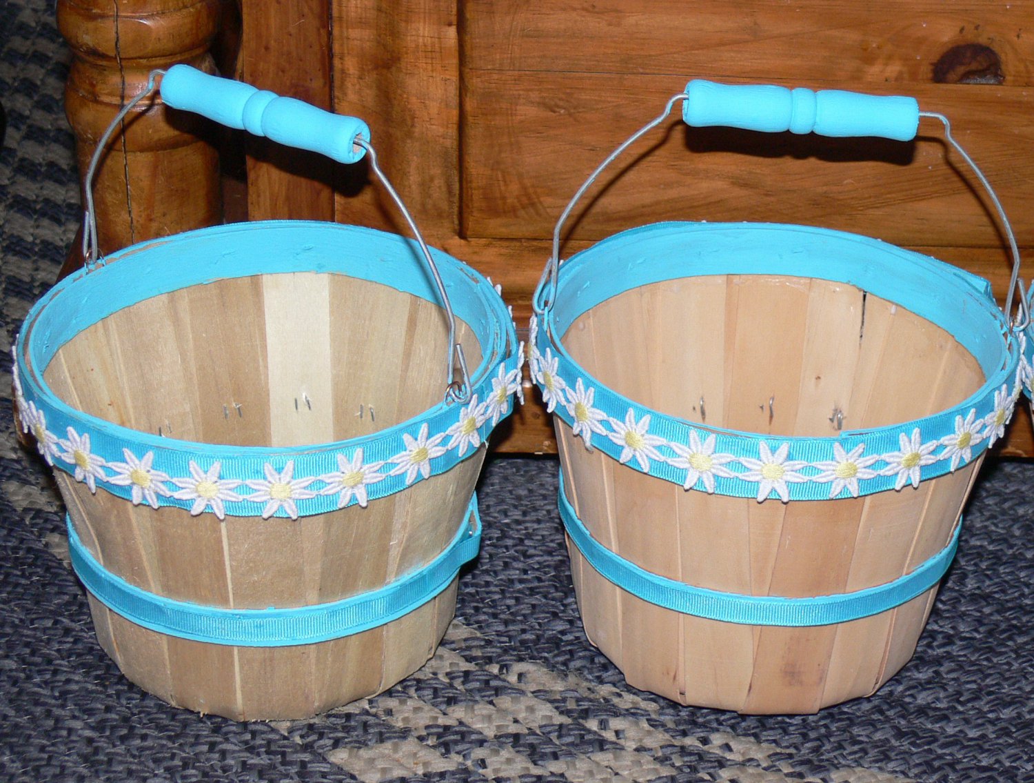 Hand Decorated Basket/Bucket -Wedding Flower Girl-Teal/Turquoise w/ Daisies