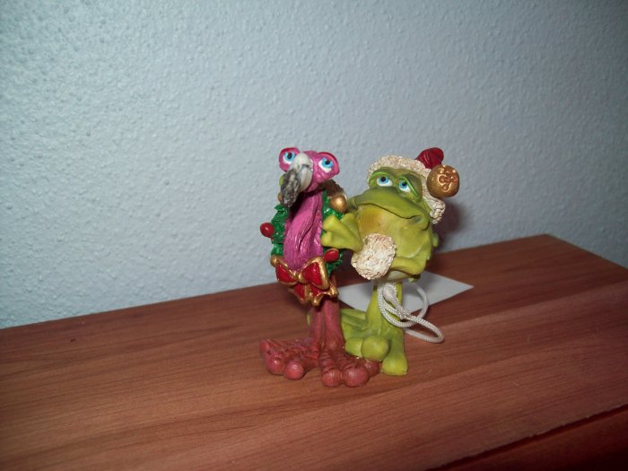 Russ Toadily Yours Christmas Frog with Flamingo 32145 FREE USA SHIPPING!