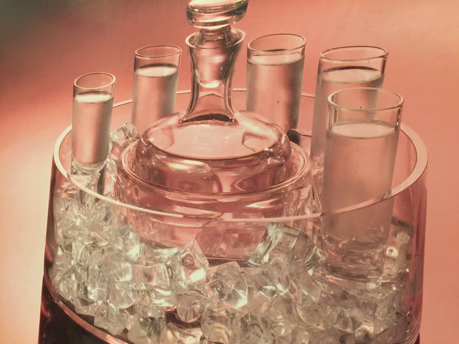 8 Piece Vodka Set