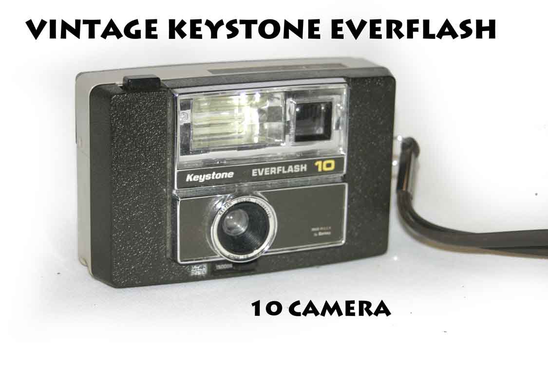 TWO (2) VINTAGE KEYSTONE EVERFLASH 10 CAMERA