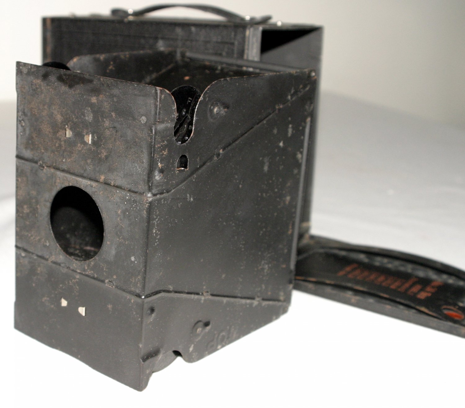 Vintage No. 2A Brownie Model C Box camera Kodak film 116