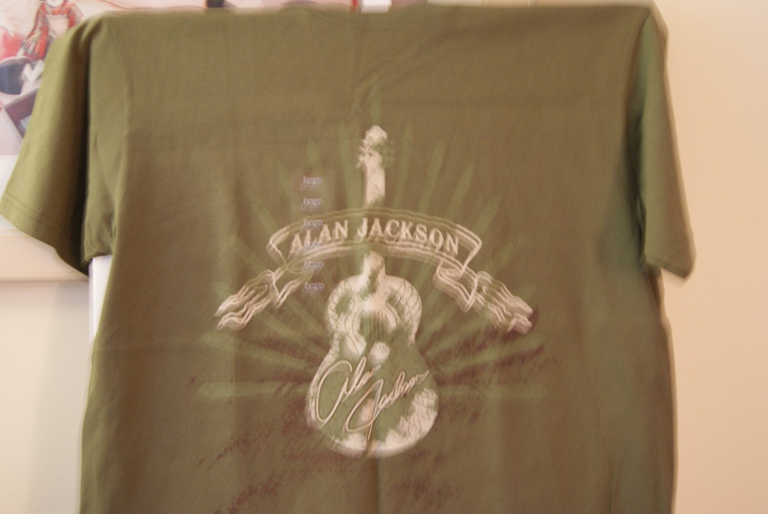 Alan Jackson tee / autograph photo