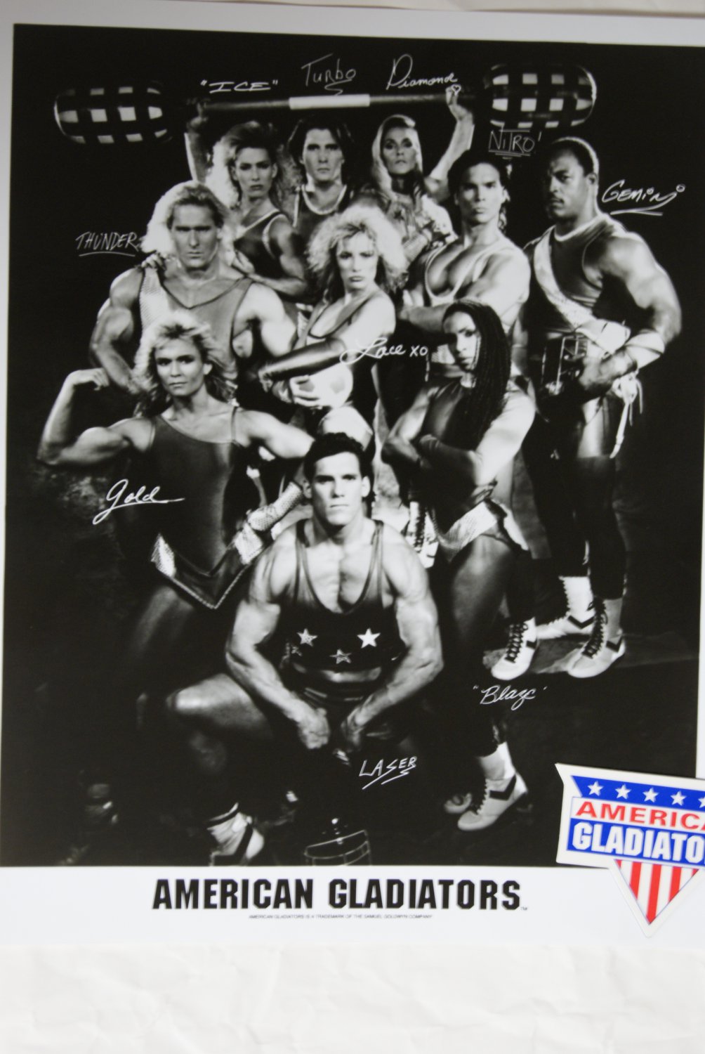 Zap / Raye Hollitt autographed photograph / Gladiator photographs