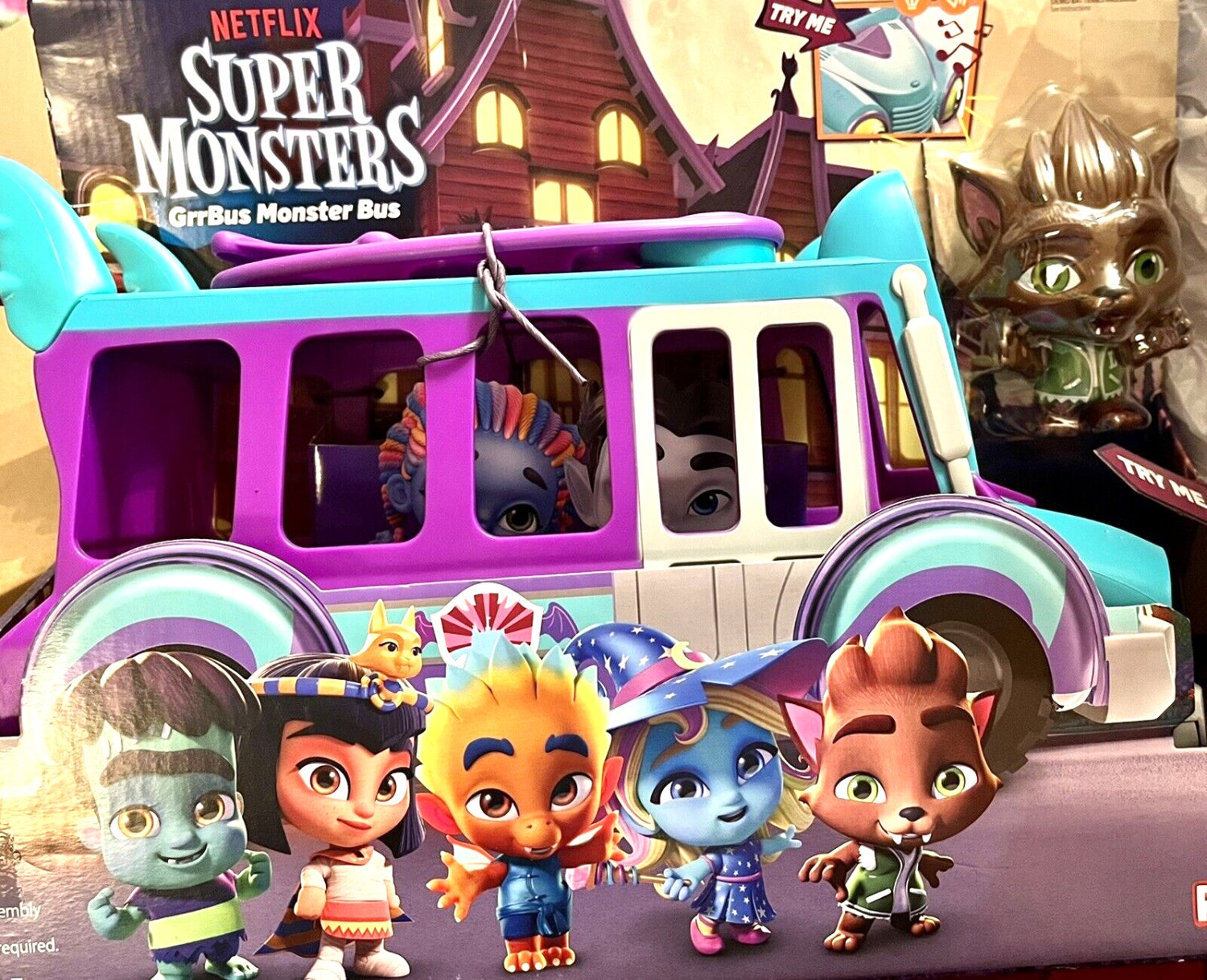 Playskool Netflix Super Monsters GrrBus Monster Bus