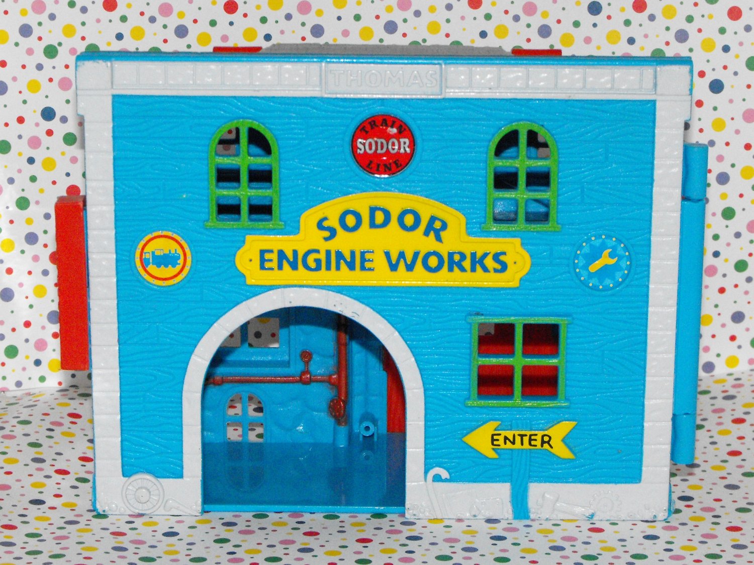 Thomas the Tank Take Along Sodor Engine Works Wash