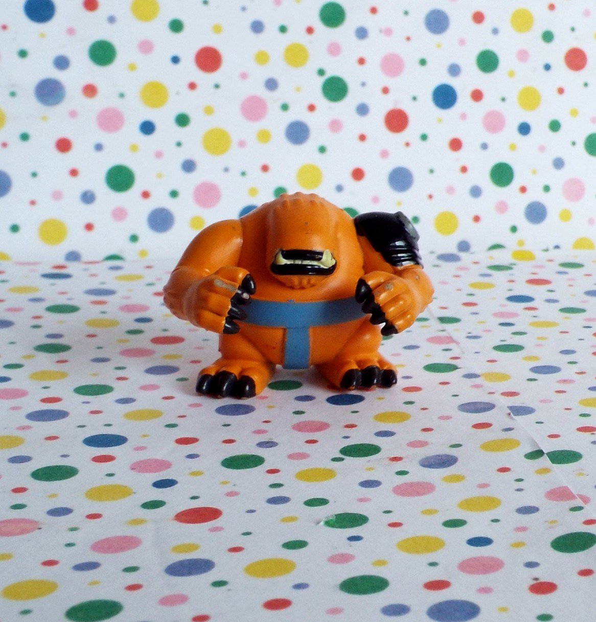 *11/15*SOLD~Ben 10 Alien Force Mini Sumo Slammer Wild Mutt Figure