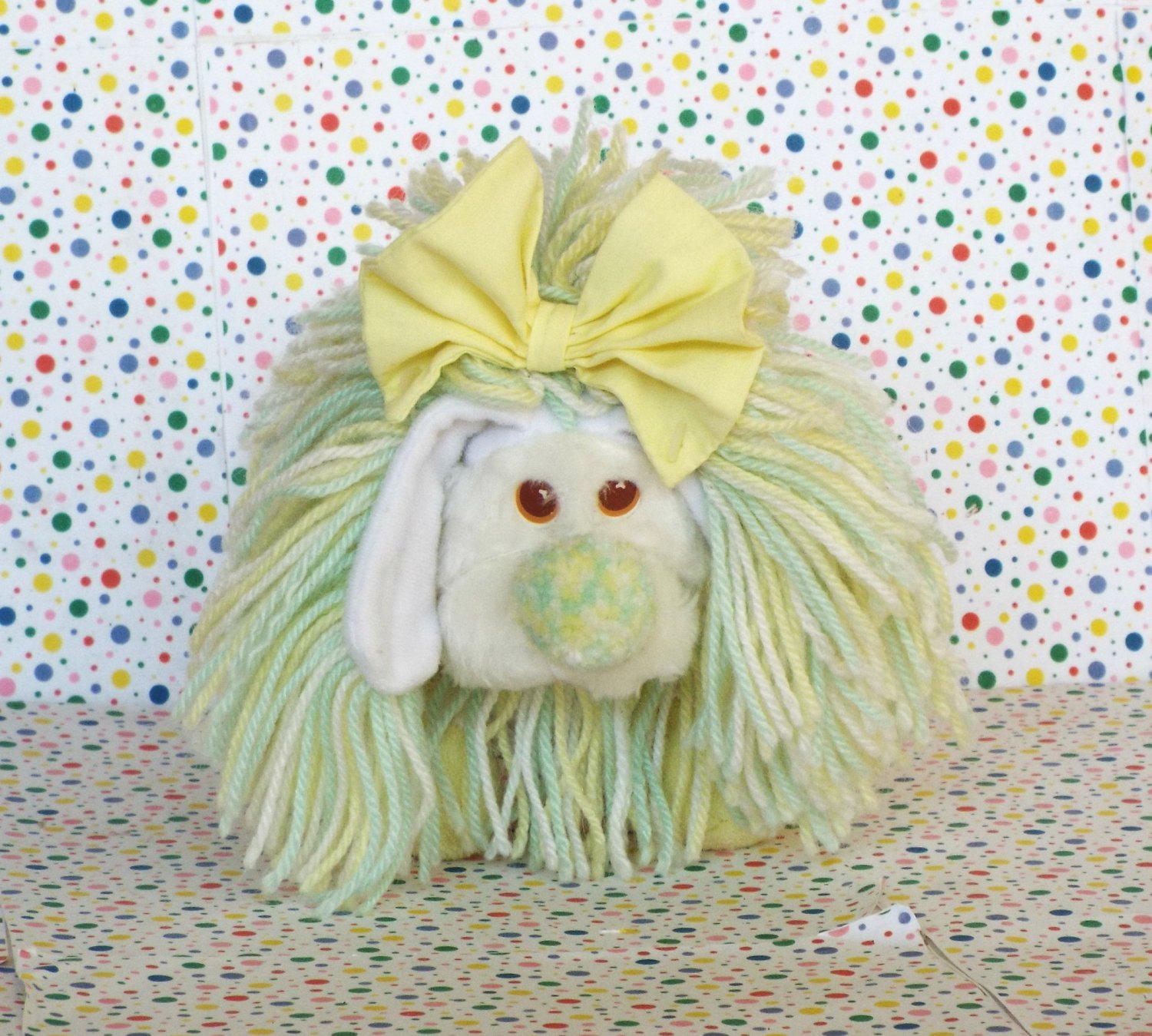 Disney Fluppy Dogs Yellow, White, Green Yarn Hair