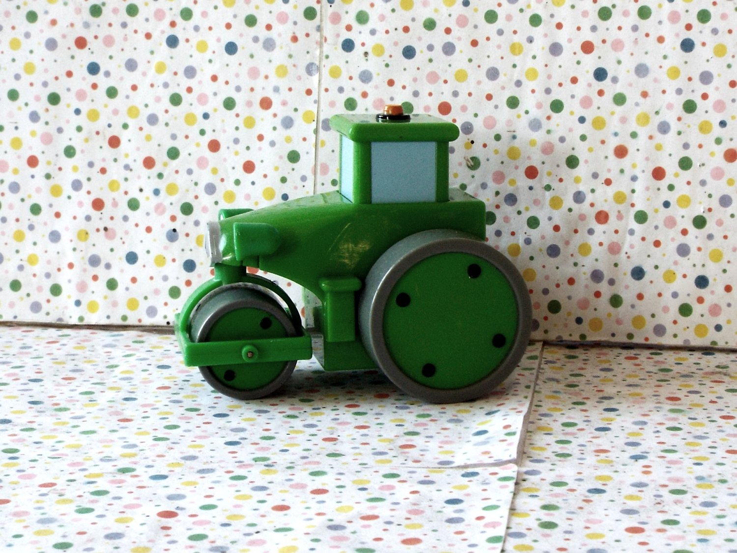 5/20*SOLD~ Bob the Builder Push and Roll Talking Roley Cement Roller