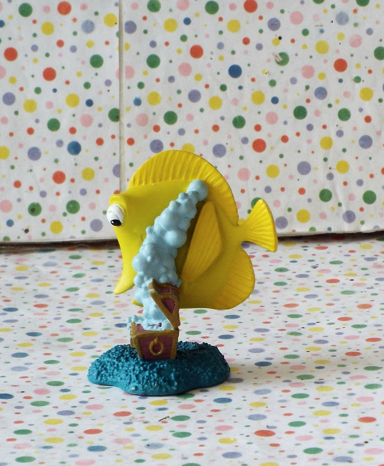 *9/15*SOLD~Disney-Pixar Finding Nemo Bubbles Fish Figure
