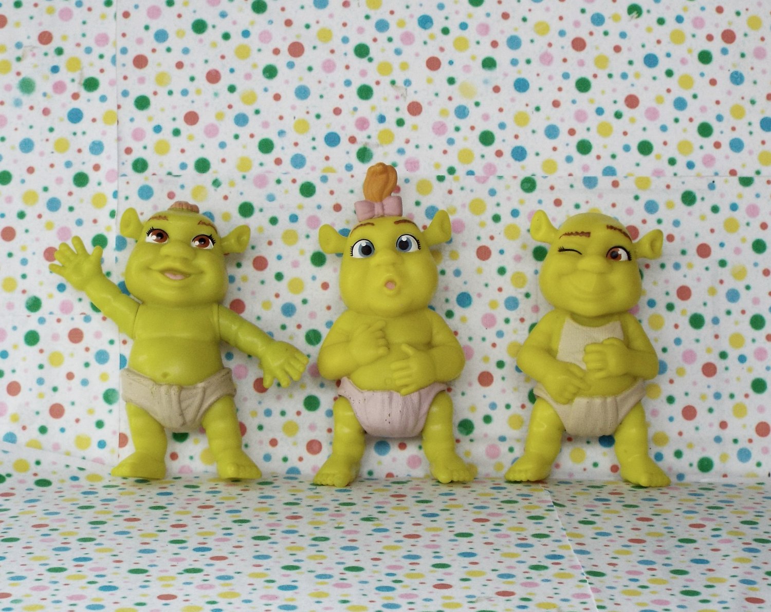 *12/15*SOLD~McDonalds Shrek the Movie Talking Baby Ogre Figures