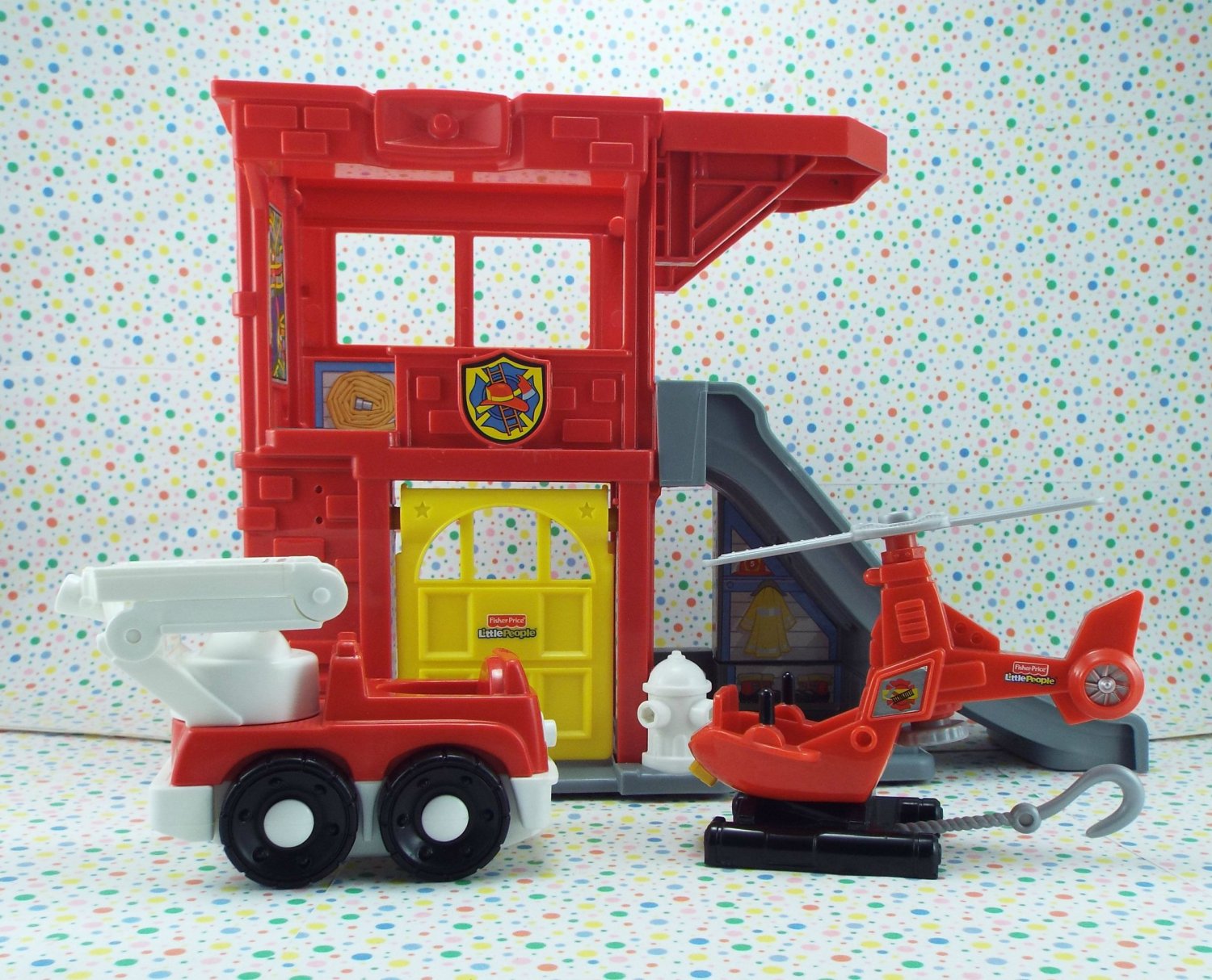 Fisher Price Little People Rescue Ramps Fire Station Play Set