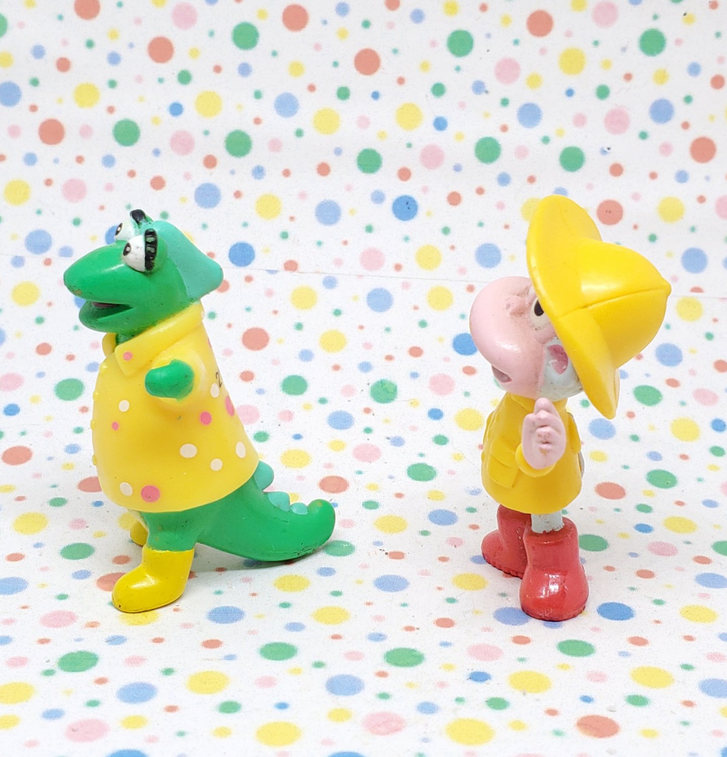 Dora the Explorer Rainy Day Boots and Isa Figures