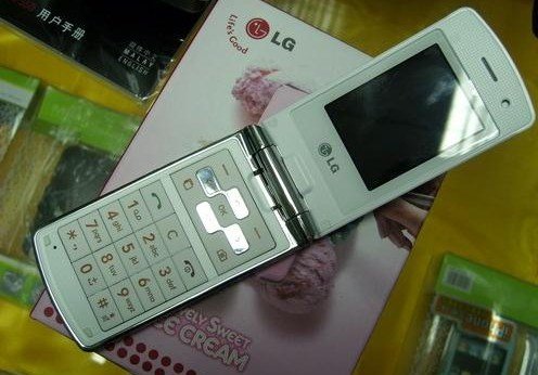 LG KF350 Ice Cream Flip 3MP Camera Cell Phone---pink,blue,white