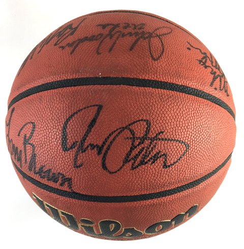 NCAA Greatest Coaches Autographed Basketball John Wooden, Coach K, Bob ...