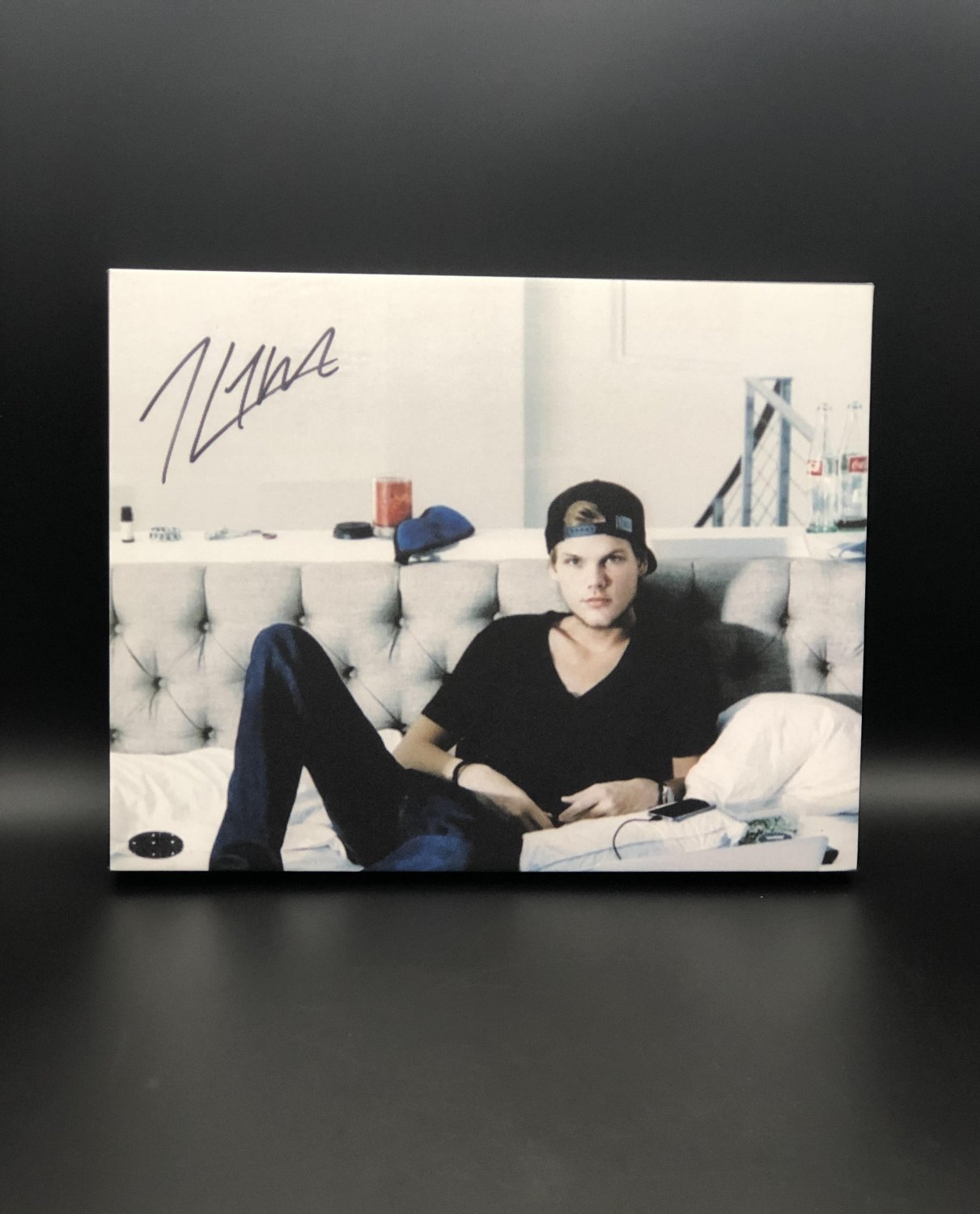 DJ Avicii Facsimile Autograph 11x14 Canvas Print Wall Art