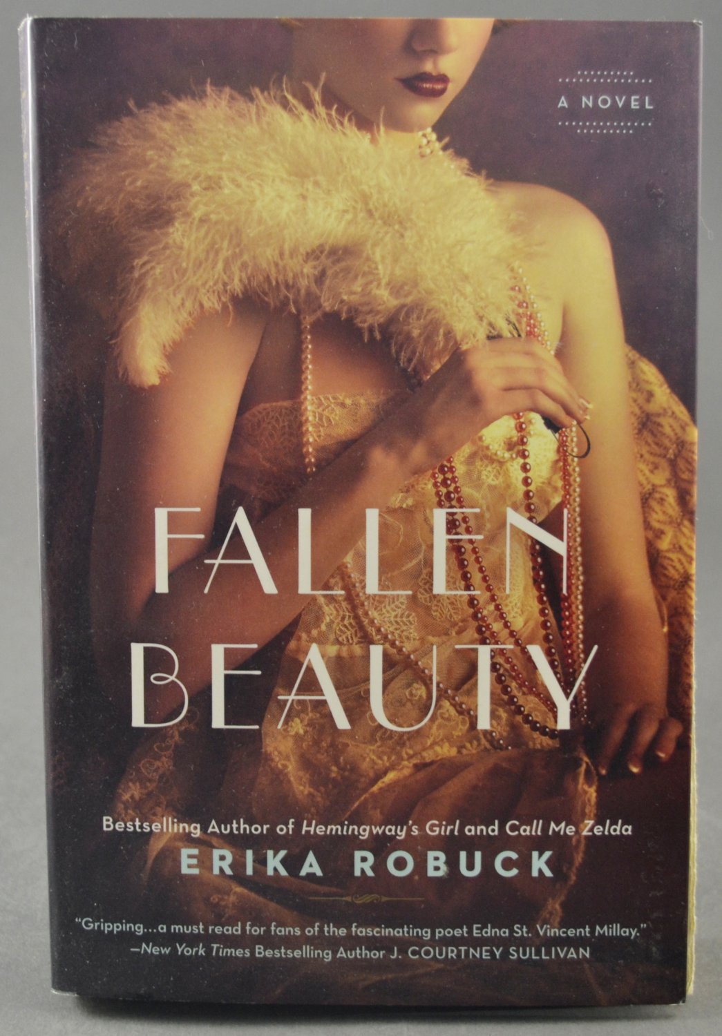 Fallen Beauty by Erika Robuck Softcover w/ Reader's Guide