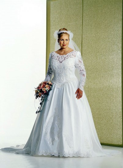 Brand New Custom Made Plus Size Wedding Gow