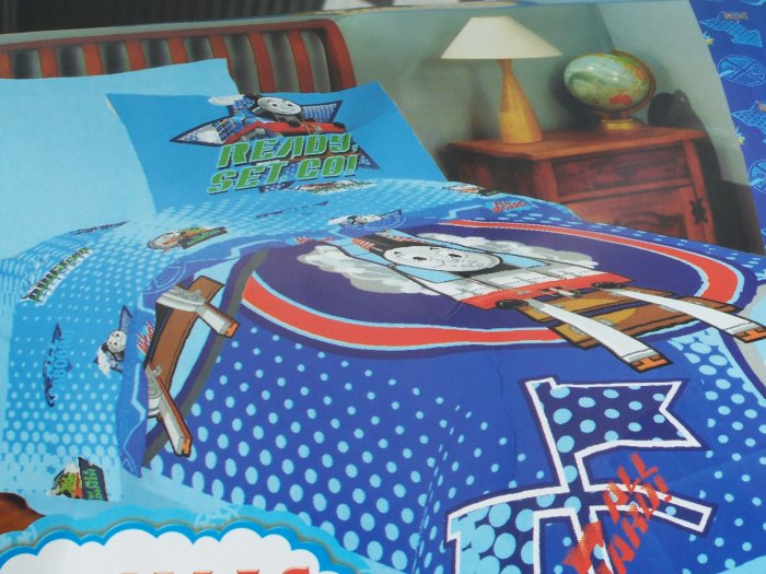 Thomas the Tank Engine & Friends 5pc Twin Comforter Set with Curtains