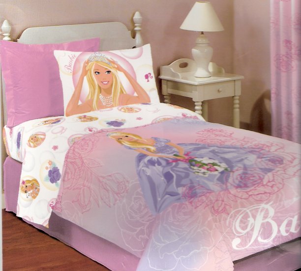 Barbie Beauty Queen Full Comforter and Sheet Set
