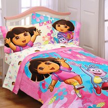 Dora the Explorer Exploring Together Full Comforter Set