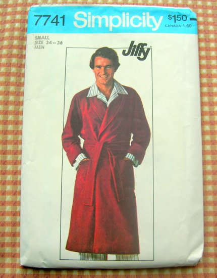 Mens robe vintage sewing pattern Simplicity 7741 small