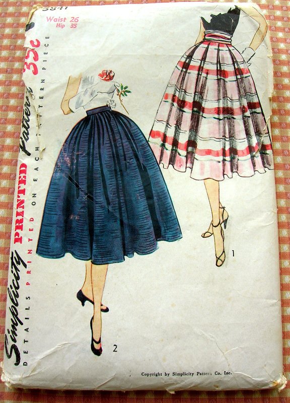 50s Bouffant Skirt an Cummerbund Vintage Sewing Pattern Simplicity 3841