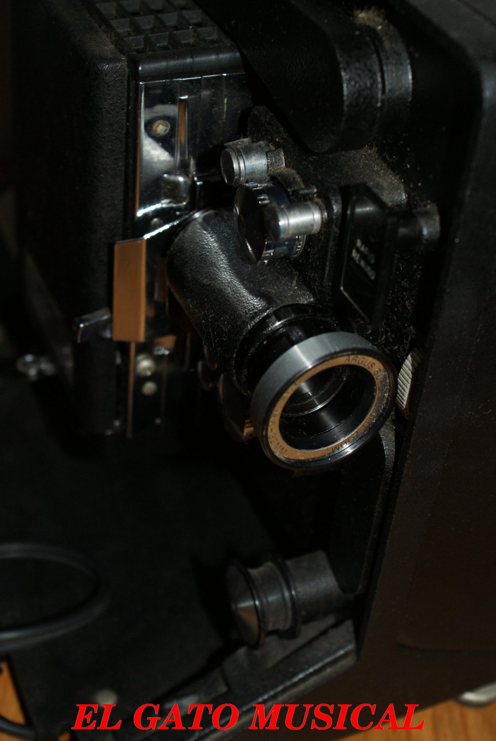 ARGUS SHOWMASTER 870 SUPER EIGHT MOVIE PROJECTOR for 8 mm FILM (Model ...