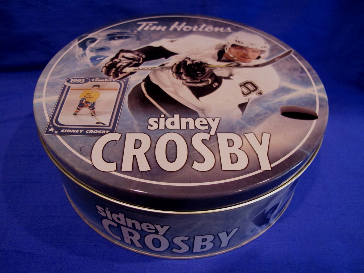 TIM HORTONS Coffee Tin and NHL Hockey SIDNEY CROSBY Puzzle Souvenir ...
