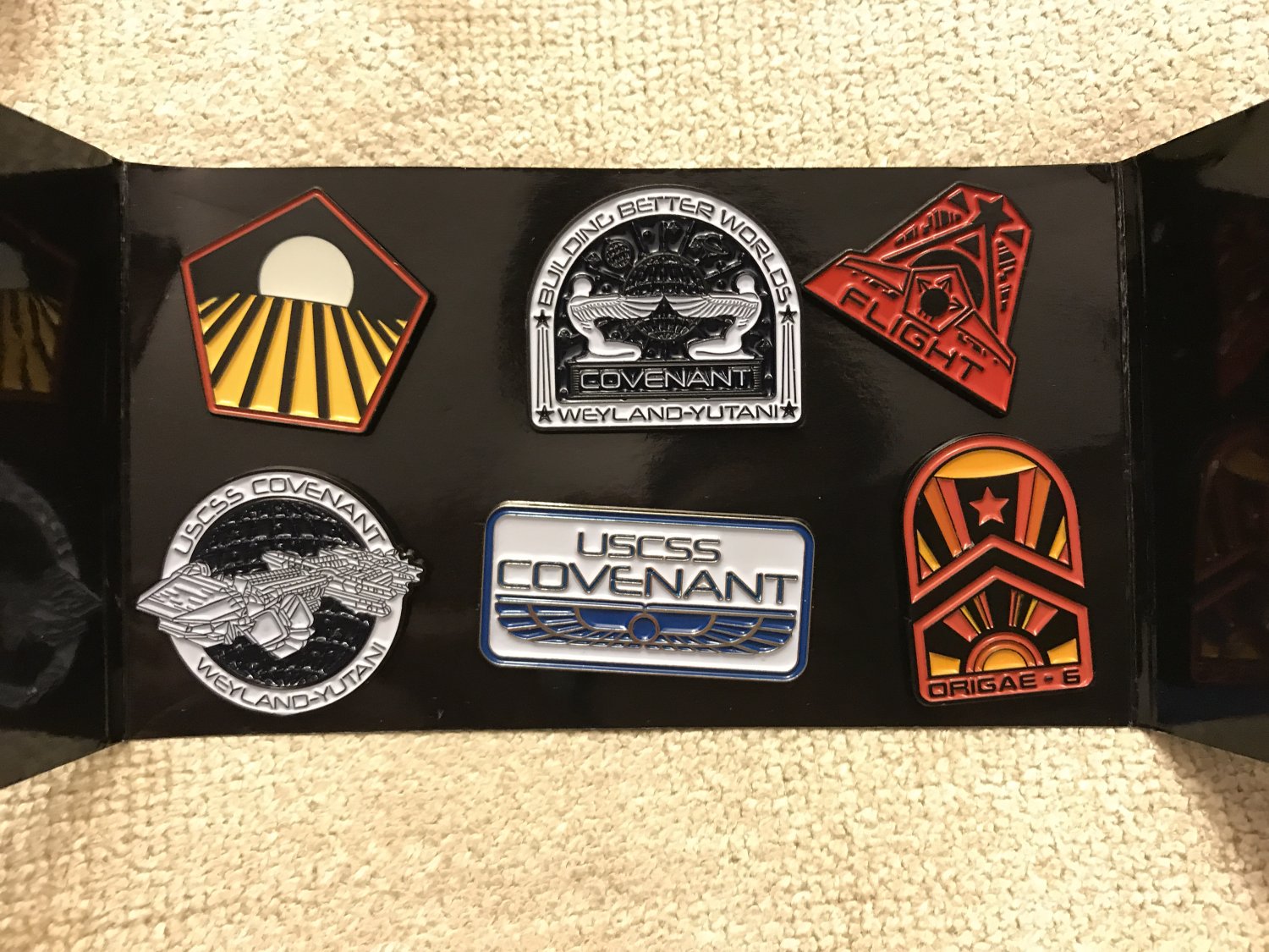 SDCC 2017 ALIEN COVENANT PIN BADGES - Set of 6 pins