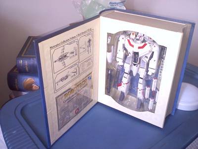 Robotech Masterpiece Roy Folker VF-1S