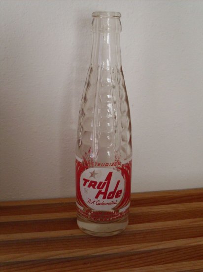 1954 6 1/2 oz Tru Ade Bottle Houston Texas