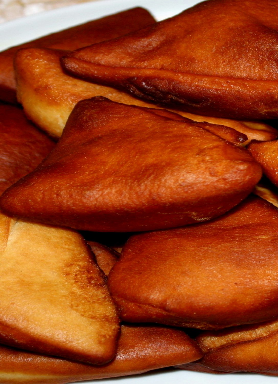 Mandazi ya Nazi (Coconut buns)