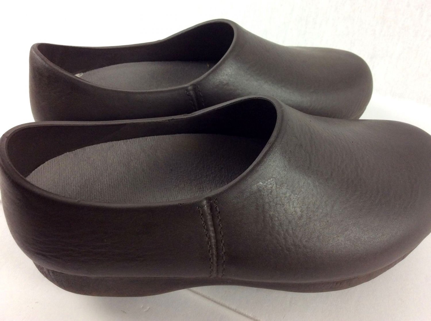 ANA TECH BROWN POLYURETHANE BODY PRO CLOGS SIZE 38 7