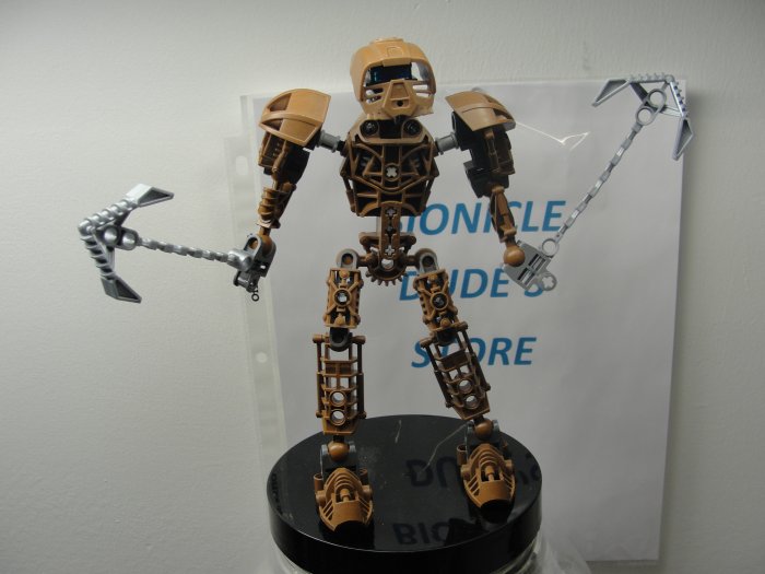 BIONICLE 8604 TOA ONEWA figure 100% complete 2004