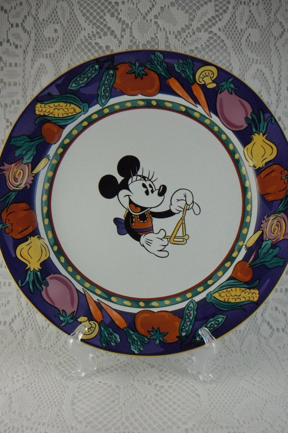 Disney Minnie Mouse Dinner Plate Stoneware Collection Housewares tblmn1