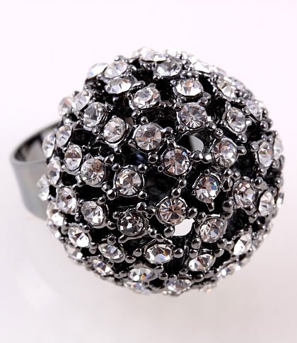 Hematite Tone Metal Casting Ring With Cystal