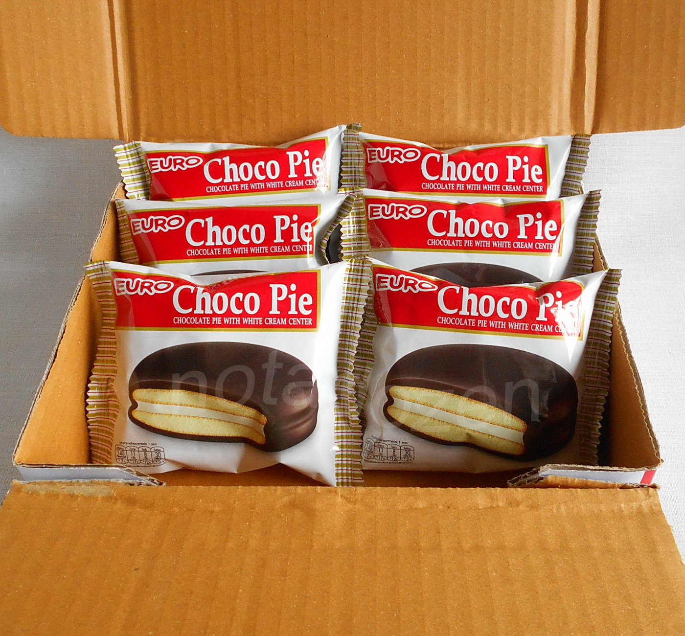 "Euro Choco Pie" Chcolate pie with white cream center 6x26 grams