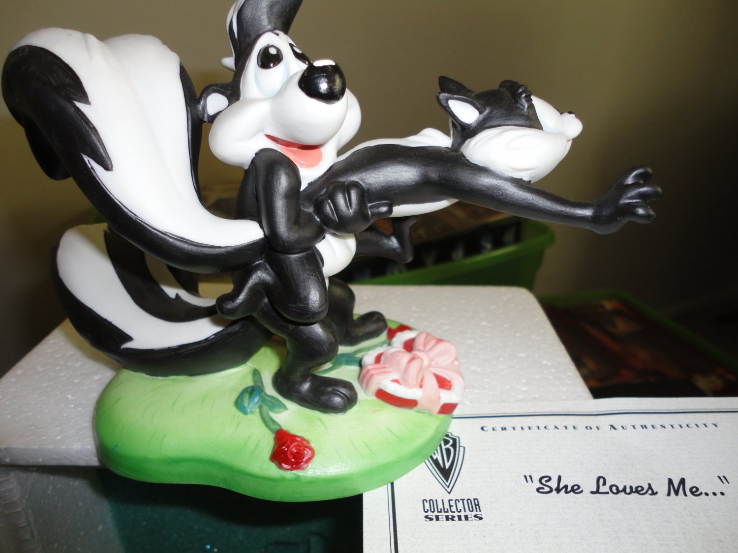 Pepe Le Pew Penelope She Loves Me 5885