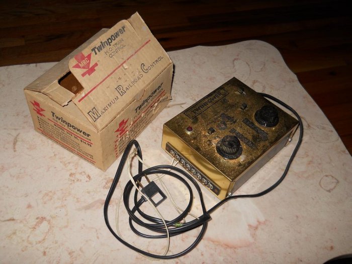MRC - Transformer - Twinpower Model 202 - Includes Original Box