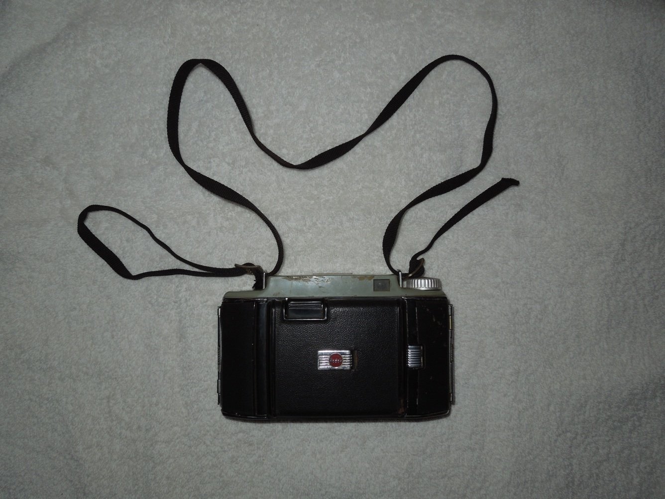 Kodak - Tourist II Folding Camera - Uses Kodak 620 Film - Kodet Lens ...