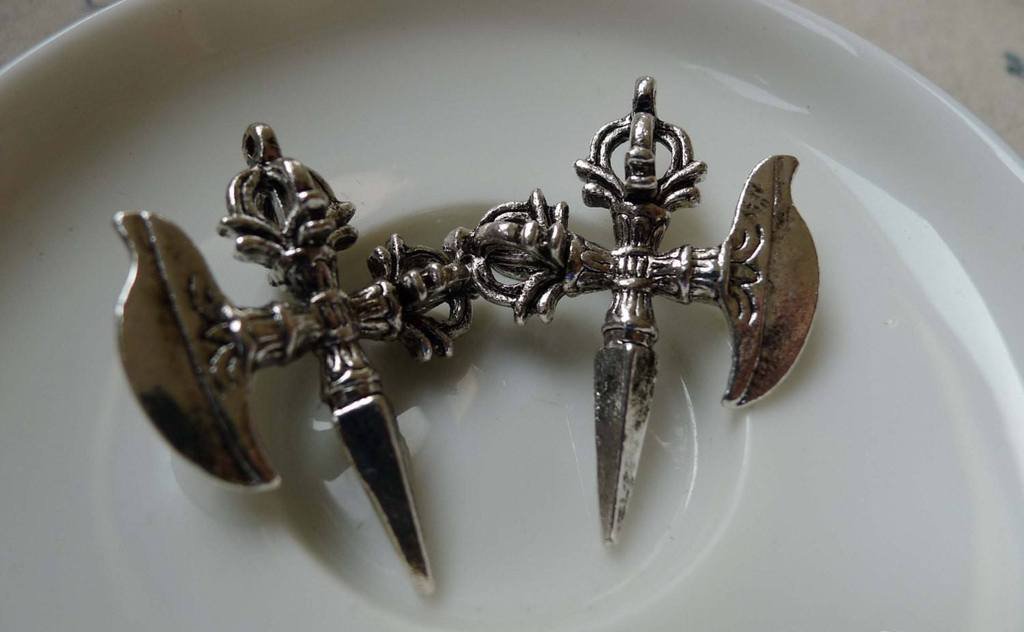 4 pcs Antique Silver Double Vajra/Dorje Cross Buddhism Pendants A5578