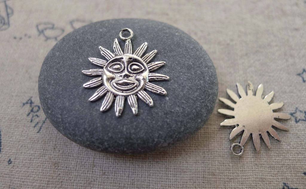 30 pcs Antique Silver Sun Face Charms 18x20mm A7428