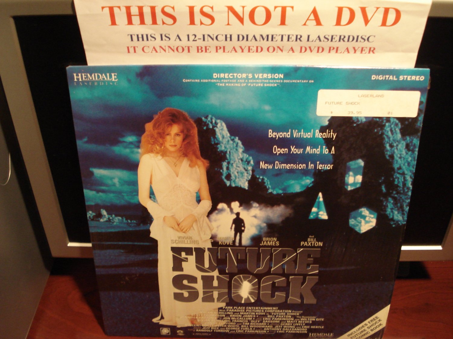 Laserdisc FUTURE SHOCK 1993 Vivian Schilling Unrated Director's Version Sci-Fi LD Movie [8169]